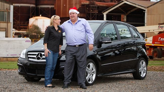 Clive Palmer gives away 55 Mercedes