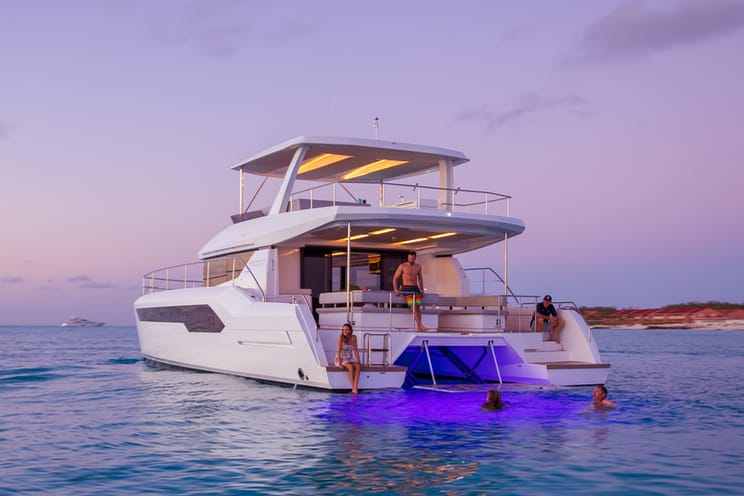 Leopard 53 Power Catamaran in Asia after World Debut - LUXUO