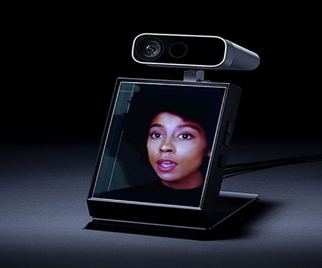 The Looking Glass Portrait Expands With Your Creativity (and Skills)